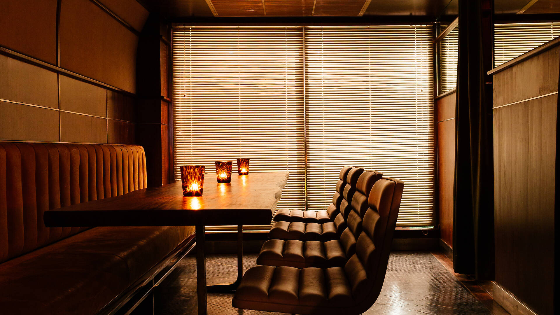 Q&A Bar | Bars in Asok, Bangkok