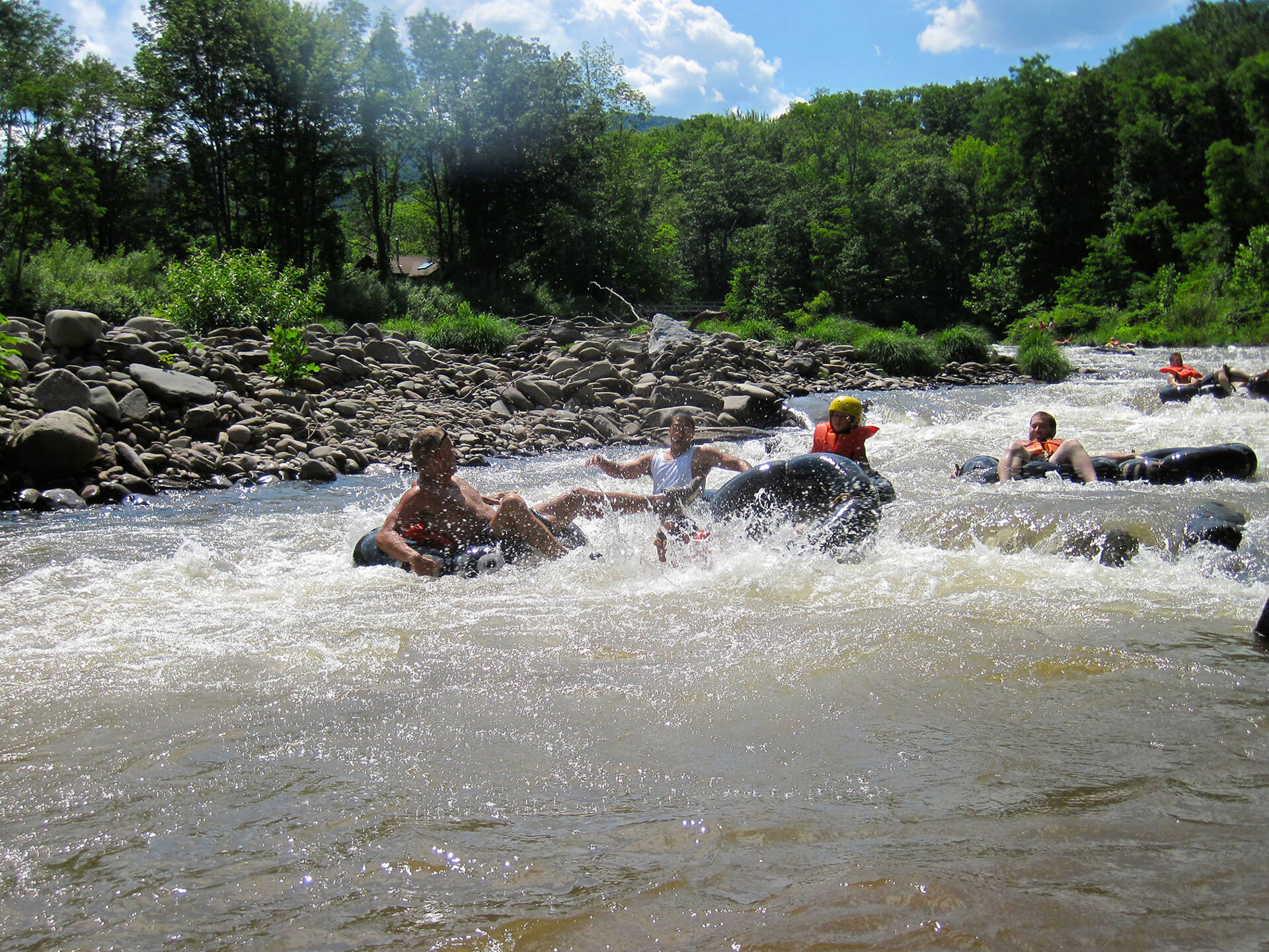 21 Outdoor Adventures Near NYC for Year-Round Fun