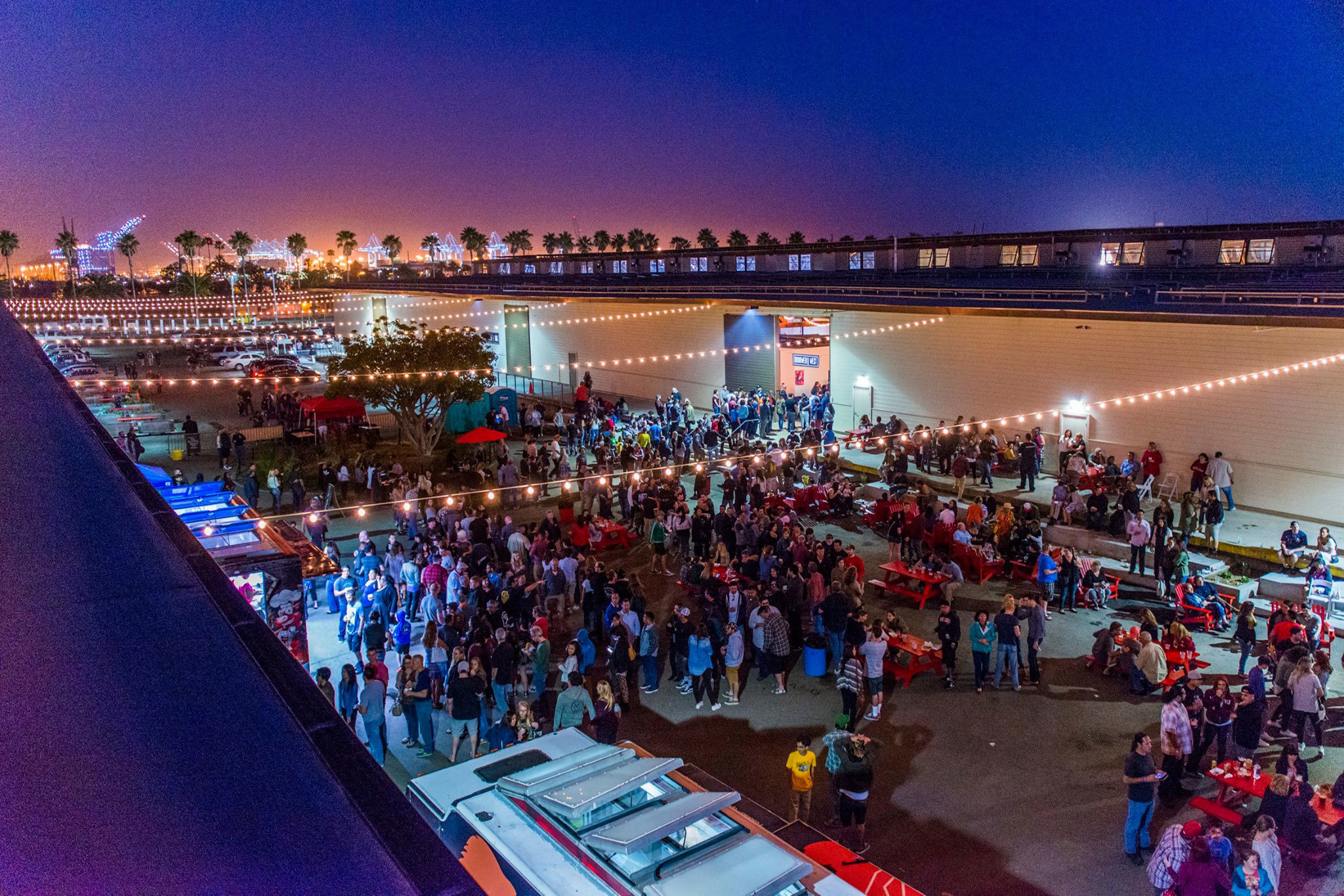 Cash’d Out | Music in Los Angeles