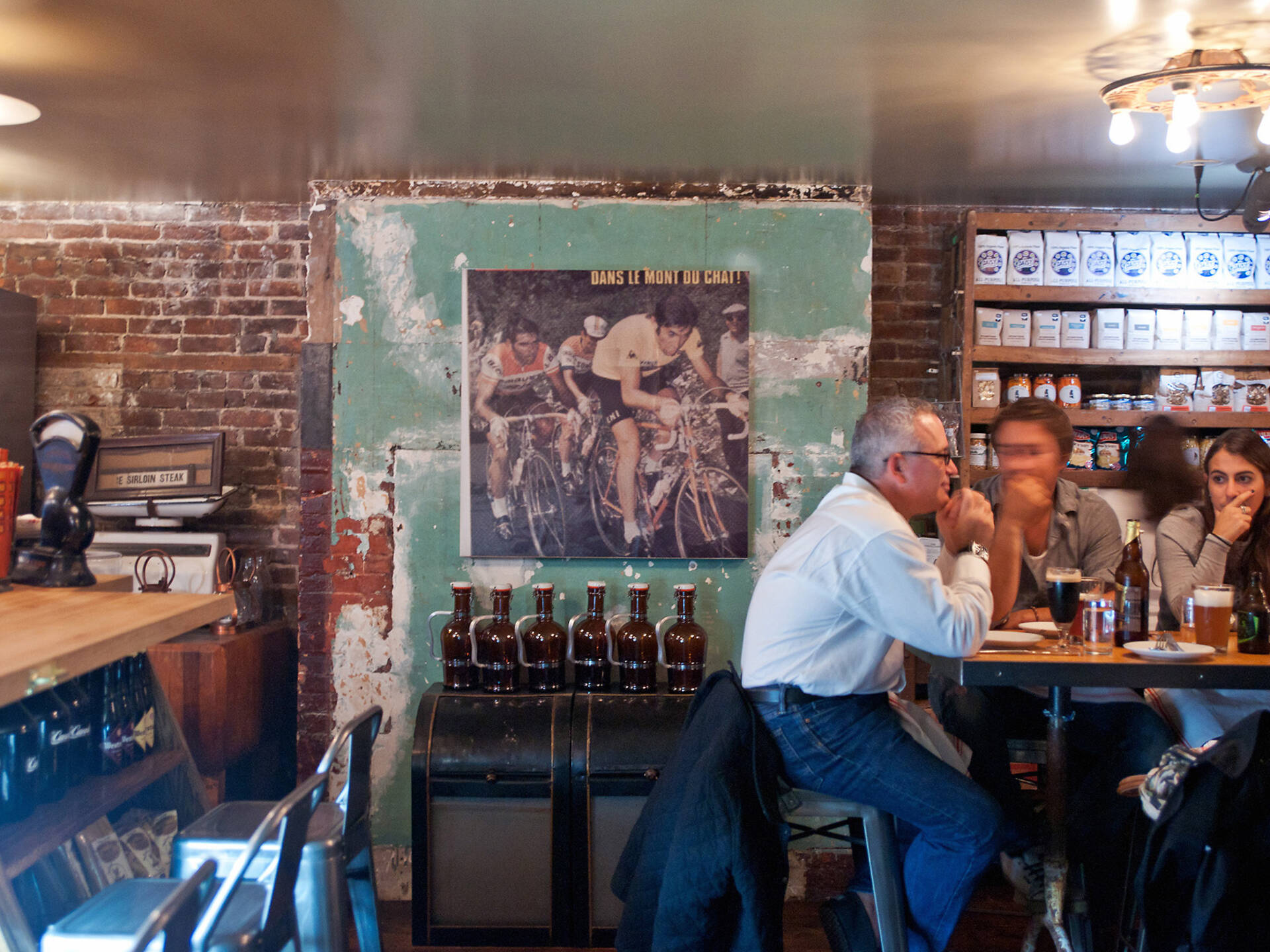 12 Best Craft Beer Bars in NYC You Need to Try Tonight