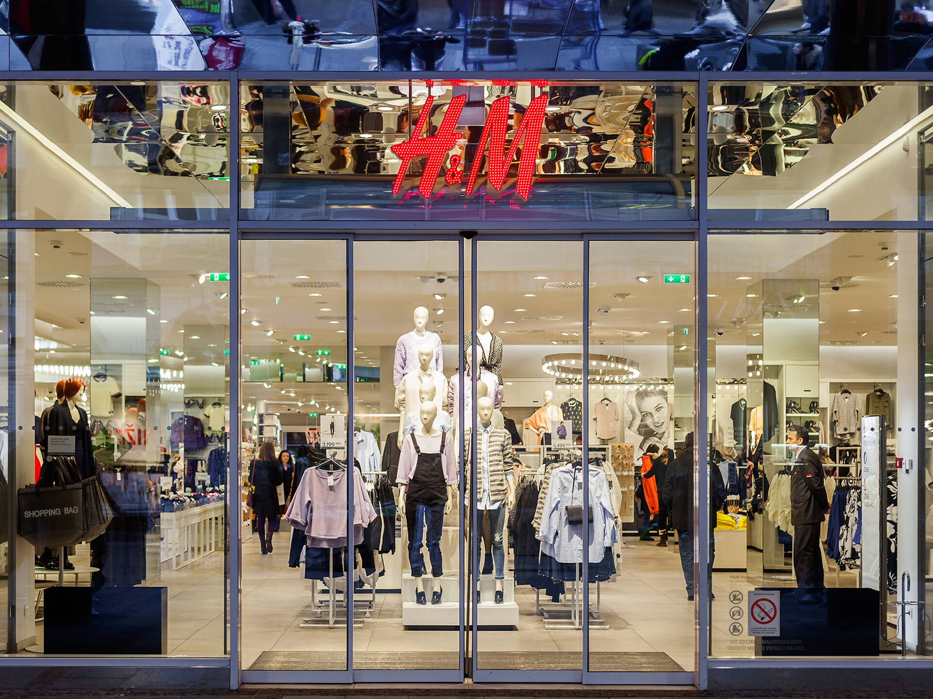 8 Best NYC Department Stores for Shopping and More