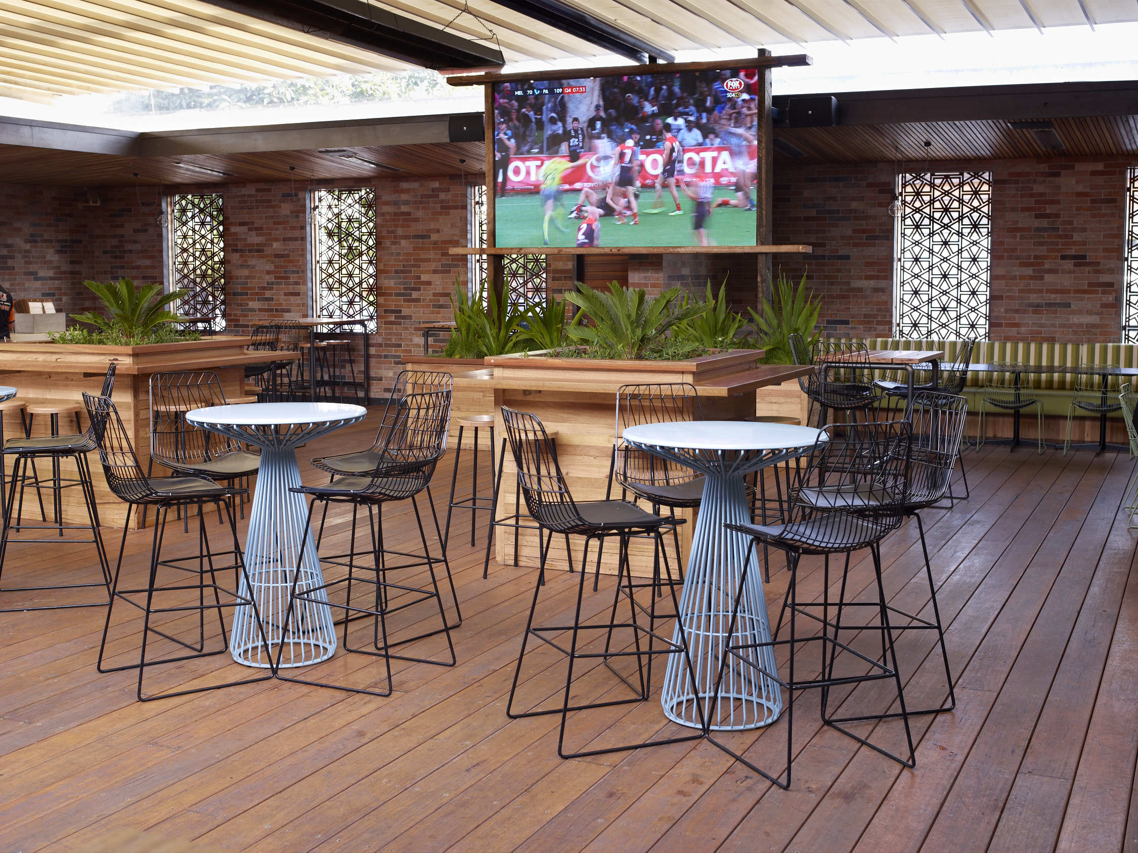 The Precinct Hotel | Bars in Cremorne, Melbourne