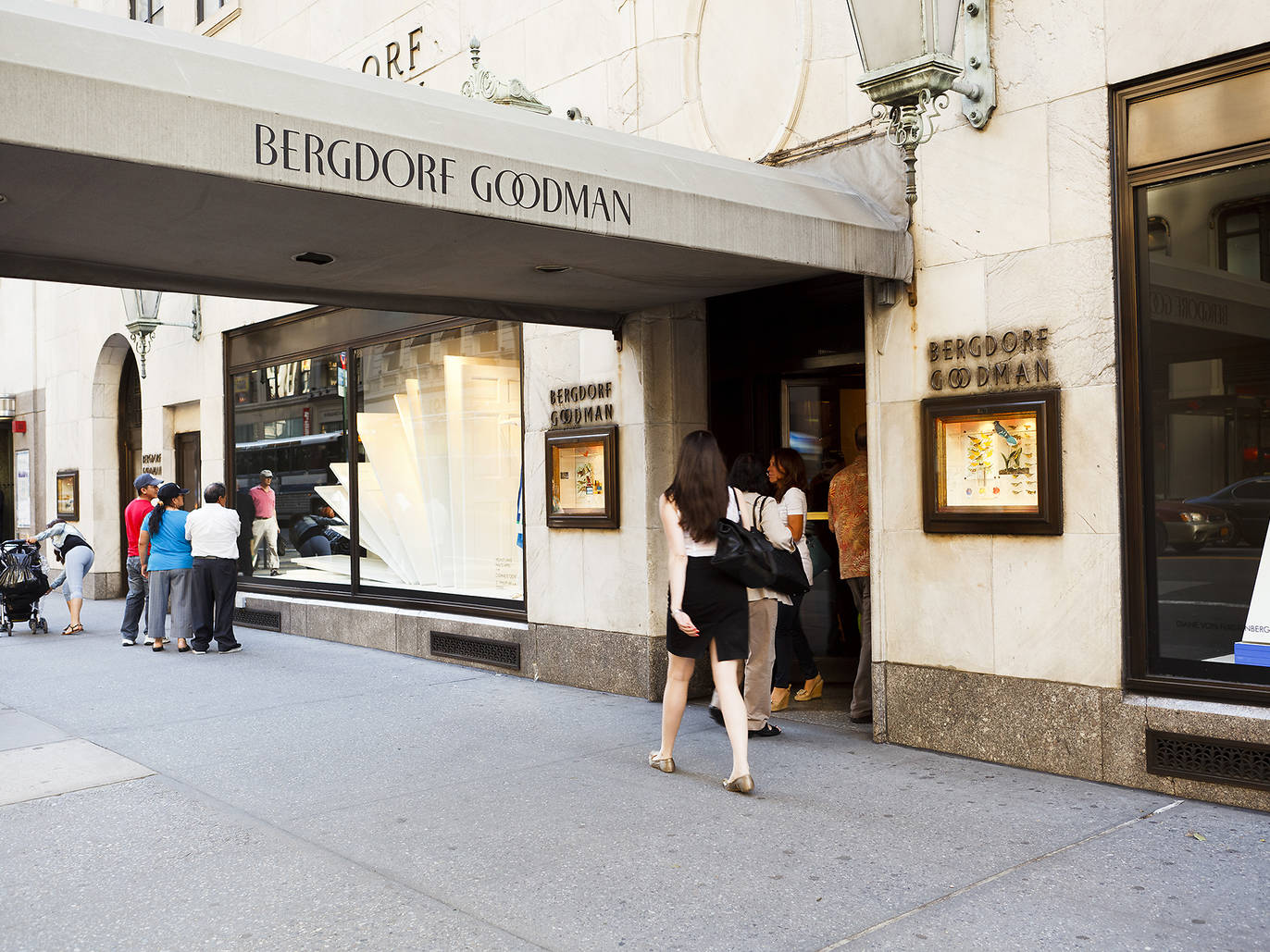 8 Best NYC Department Stores for Shopping and More