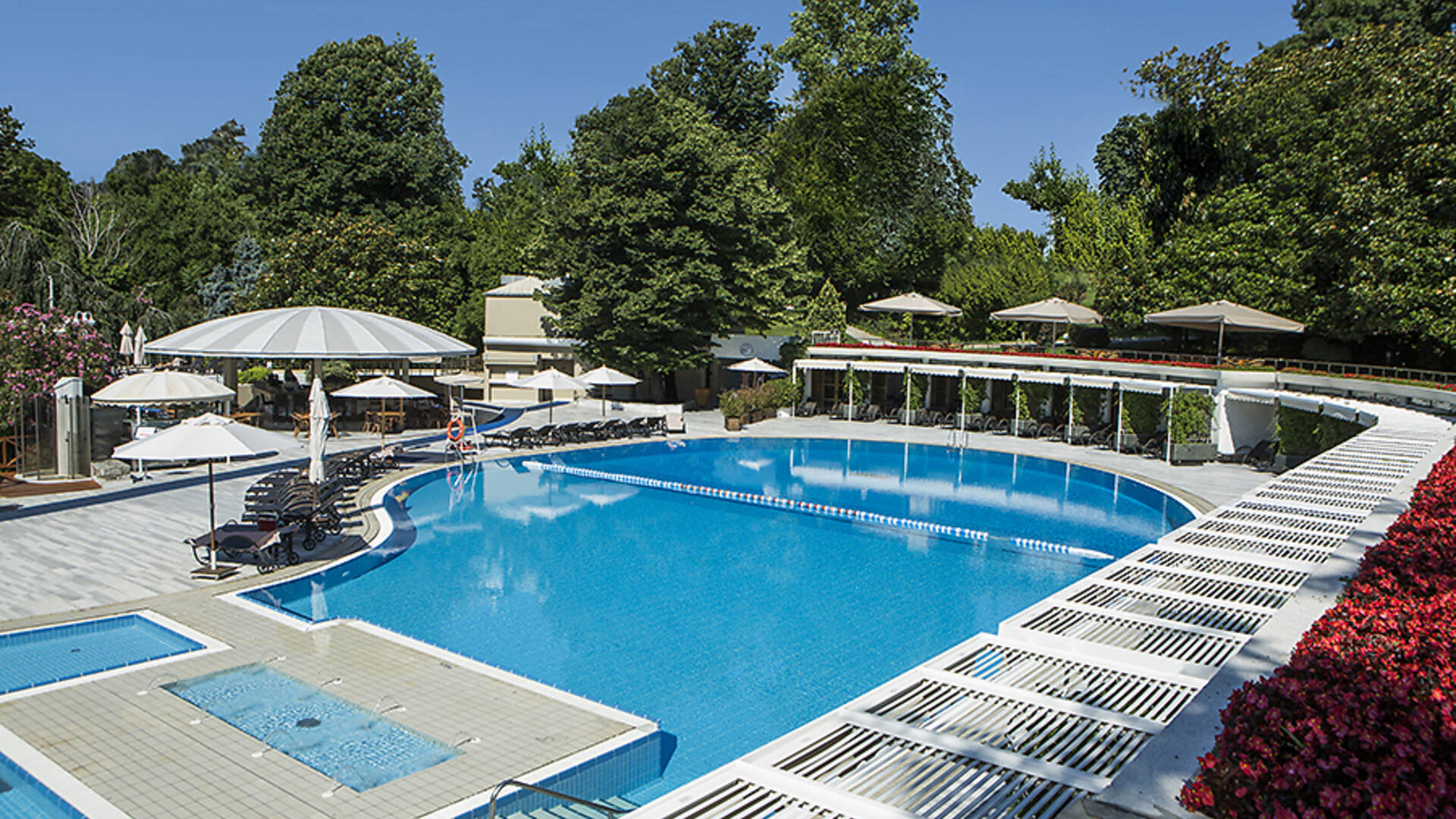 İstanbul’s Best Pools