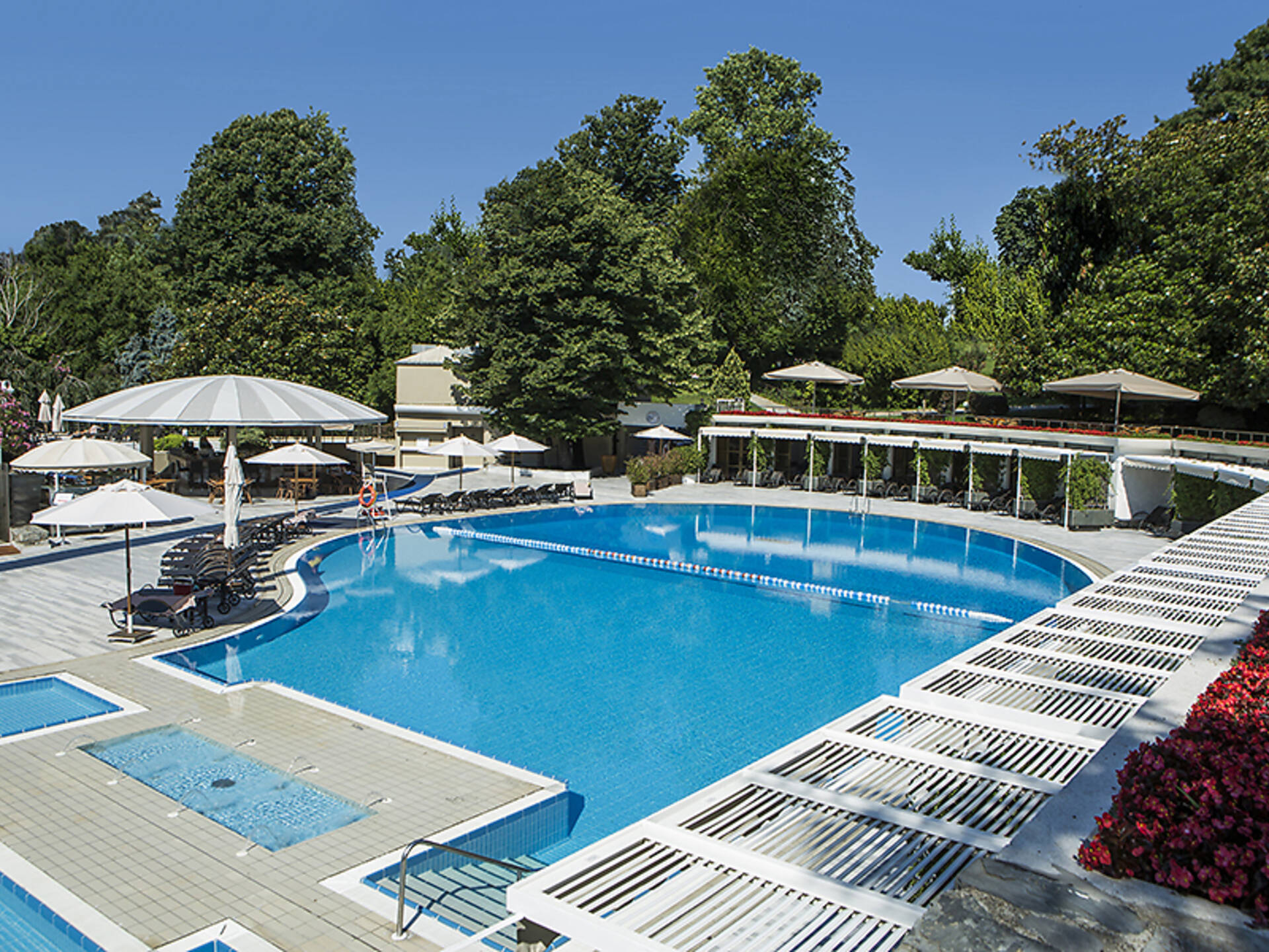 İstanbul’s Best Pools