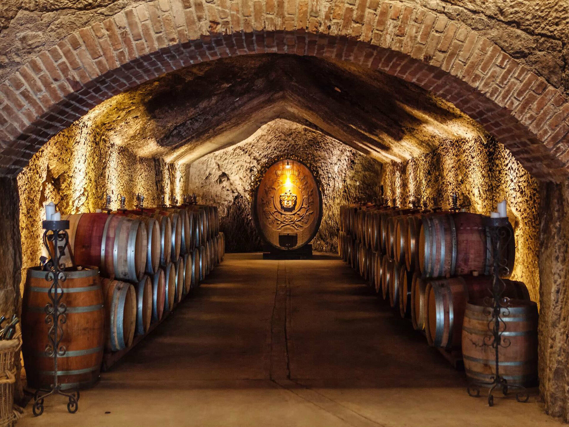 These Sonoma wineries offer gorgeous spots to taste