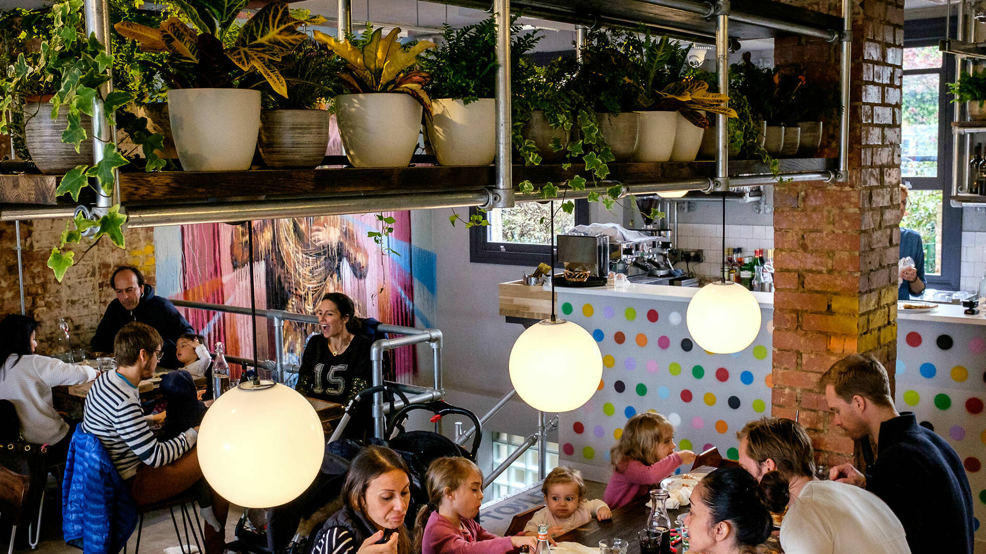 Santa Maria | Restaurants in Fulham, London