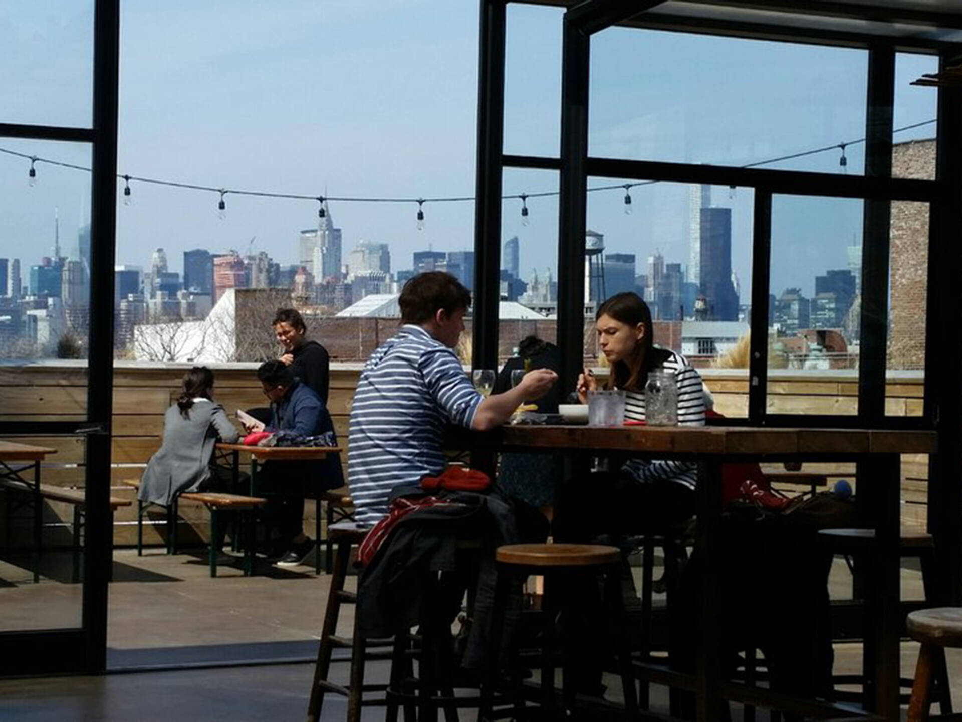 Best Rooftop Bars in Williamsburg