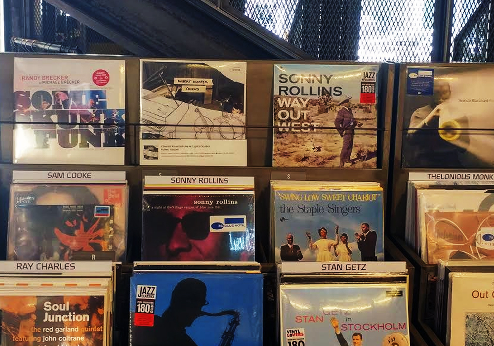 Vinyl hot spots in Itaewon