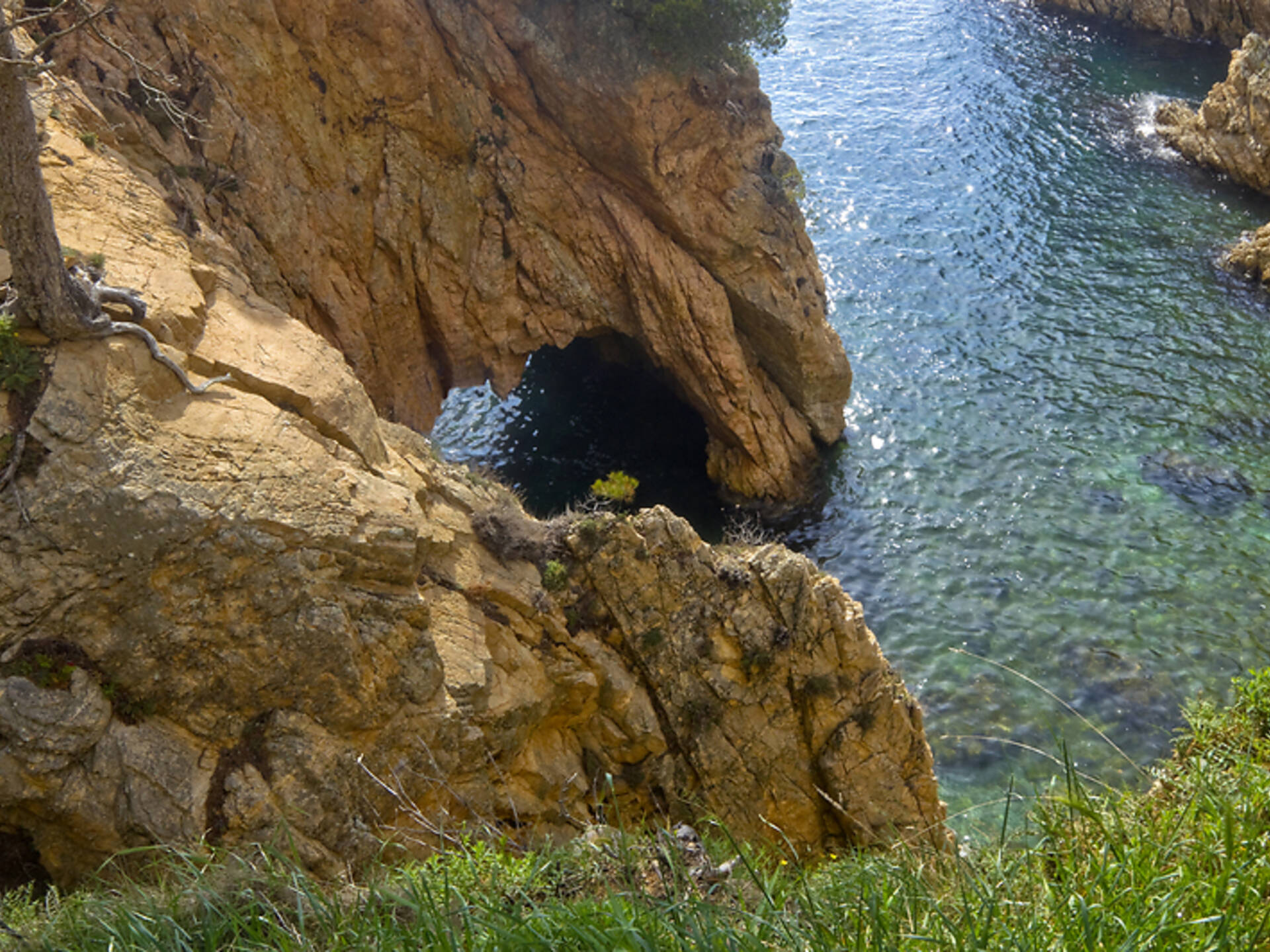 The most beautiful sea caves in the Costa Brava
