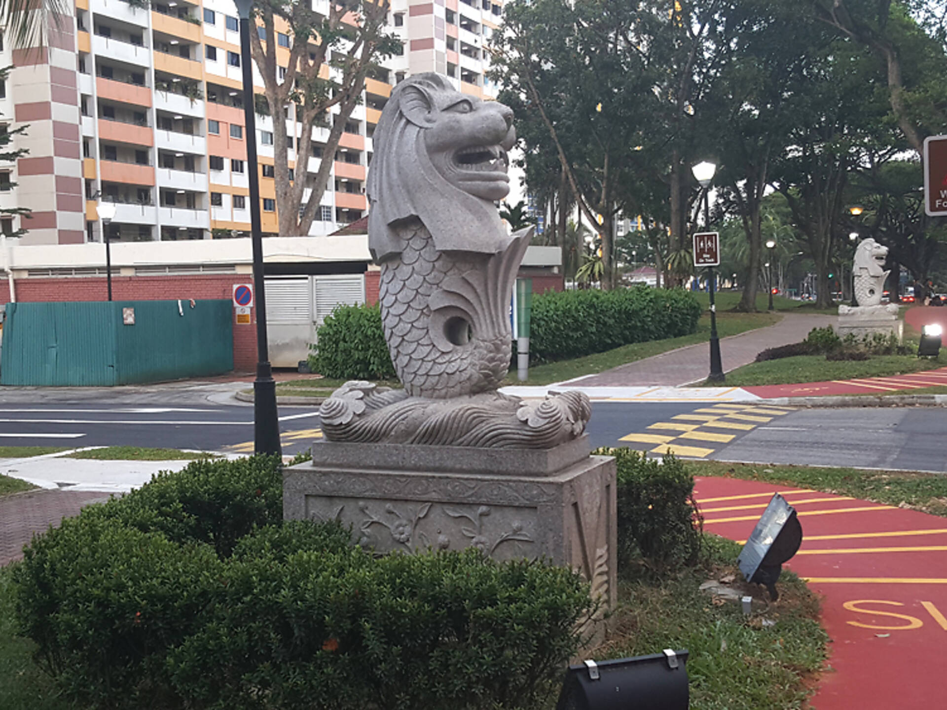 10 Merlions In Singapore And Abroad, And The Stories Behind Them