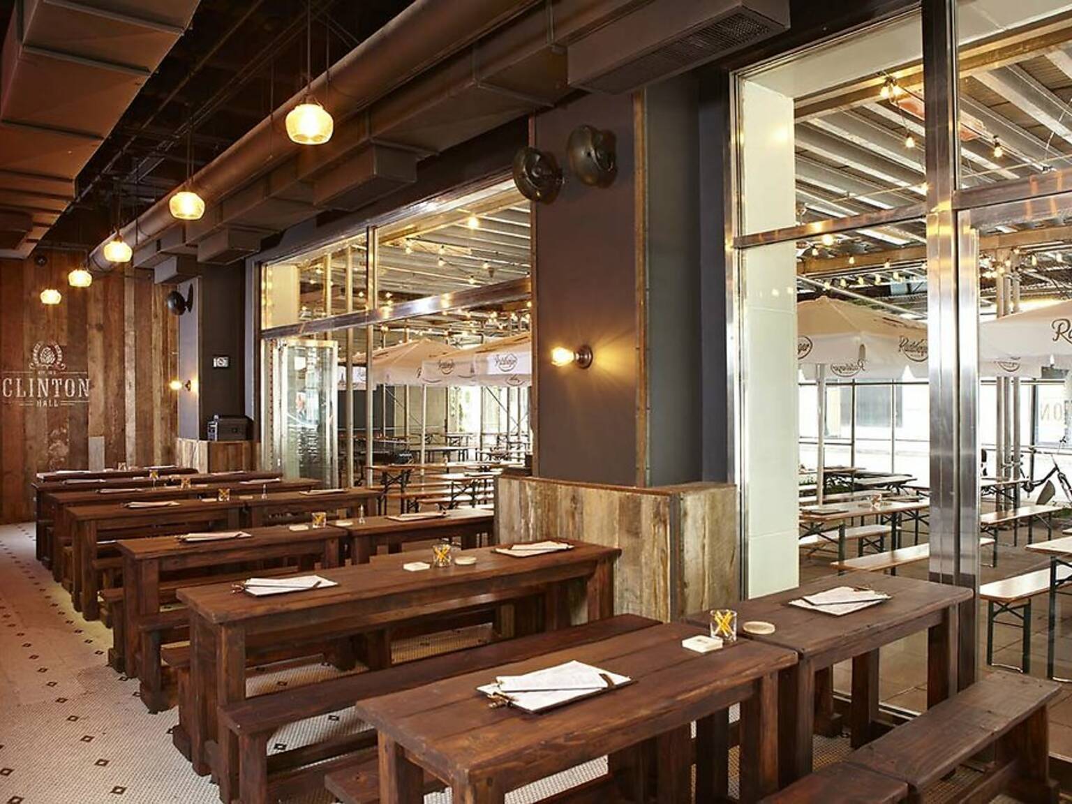 Best restaurants open on Labor Day in NYC, from bars to brunches