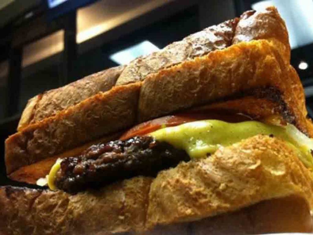 Secret menu items to order and eat at restaurants in America