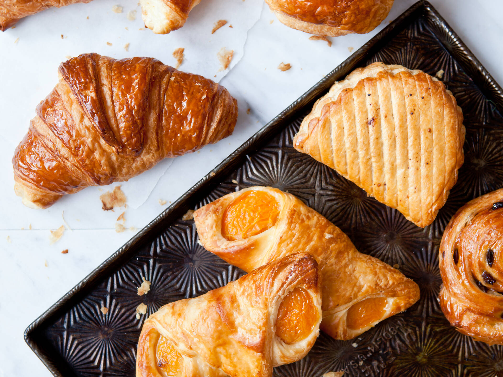 18 Best Food Halls in NYC You Should Visit Now