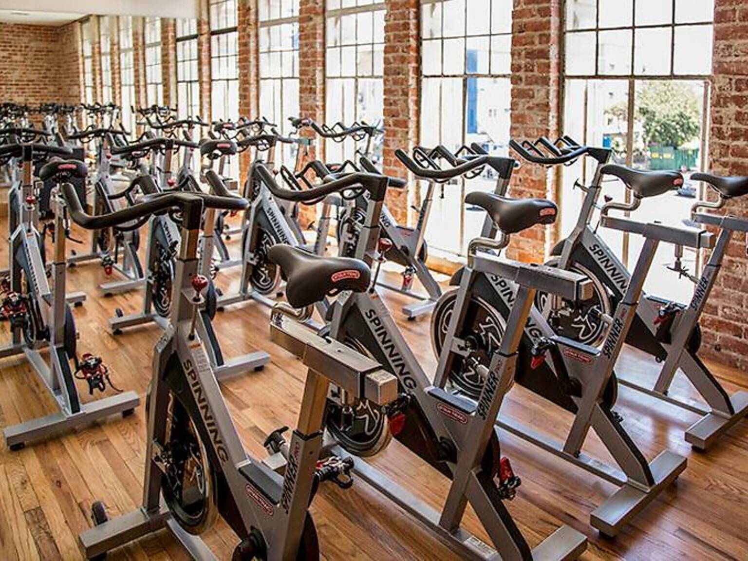 Best Gyms in Los Angeles for a Next-Level Workout