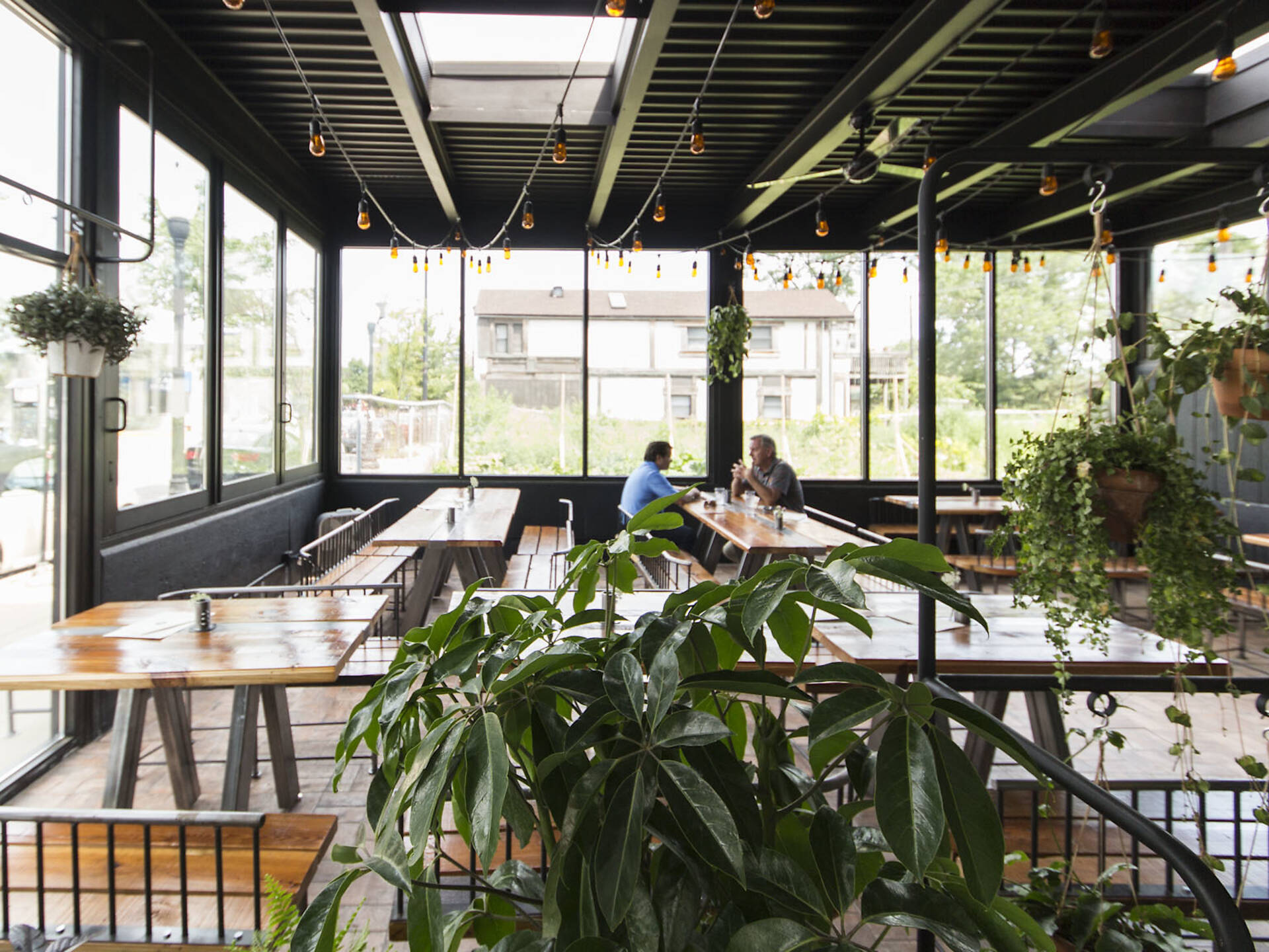 34 Best Brunch Spots in Chicago to Try This Weekend