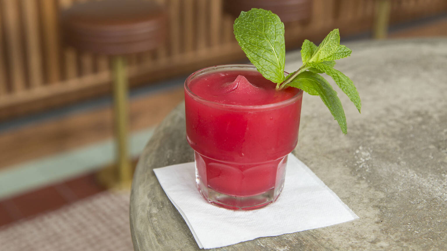 Estereo | Bars in Logan Square, Chicago