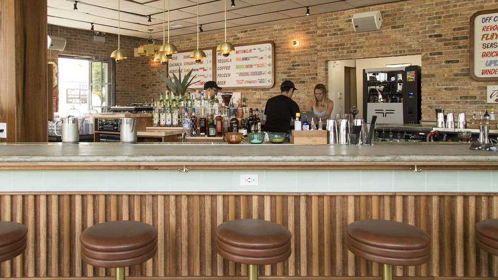 Estereo | Bars in Logan Square, Chicago