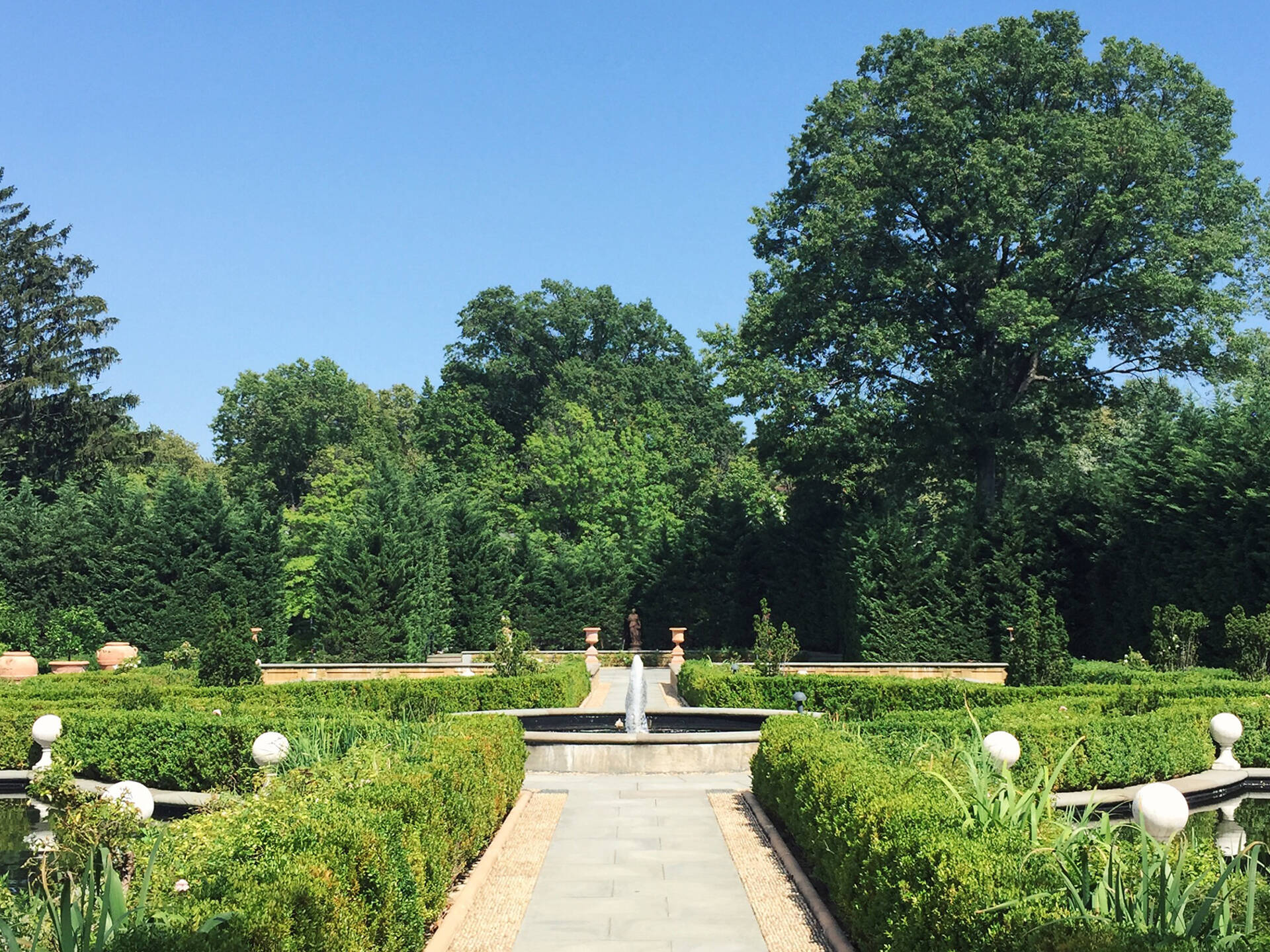 14 Crowd-Free Places to Go to Avoid the Tourists in NYC
