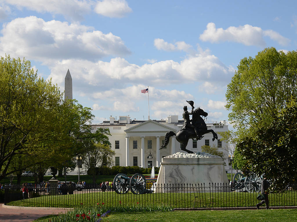 Washington, DC parks with green spaces to picnic, relax and get sun