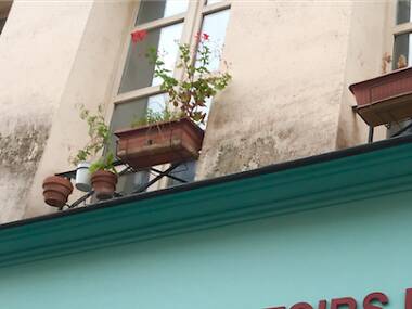 11 Best Second-Hand and Vintage Clothes Shops in Paris