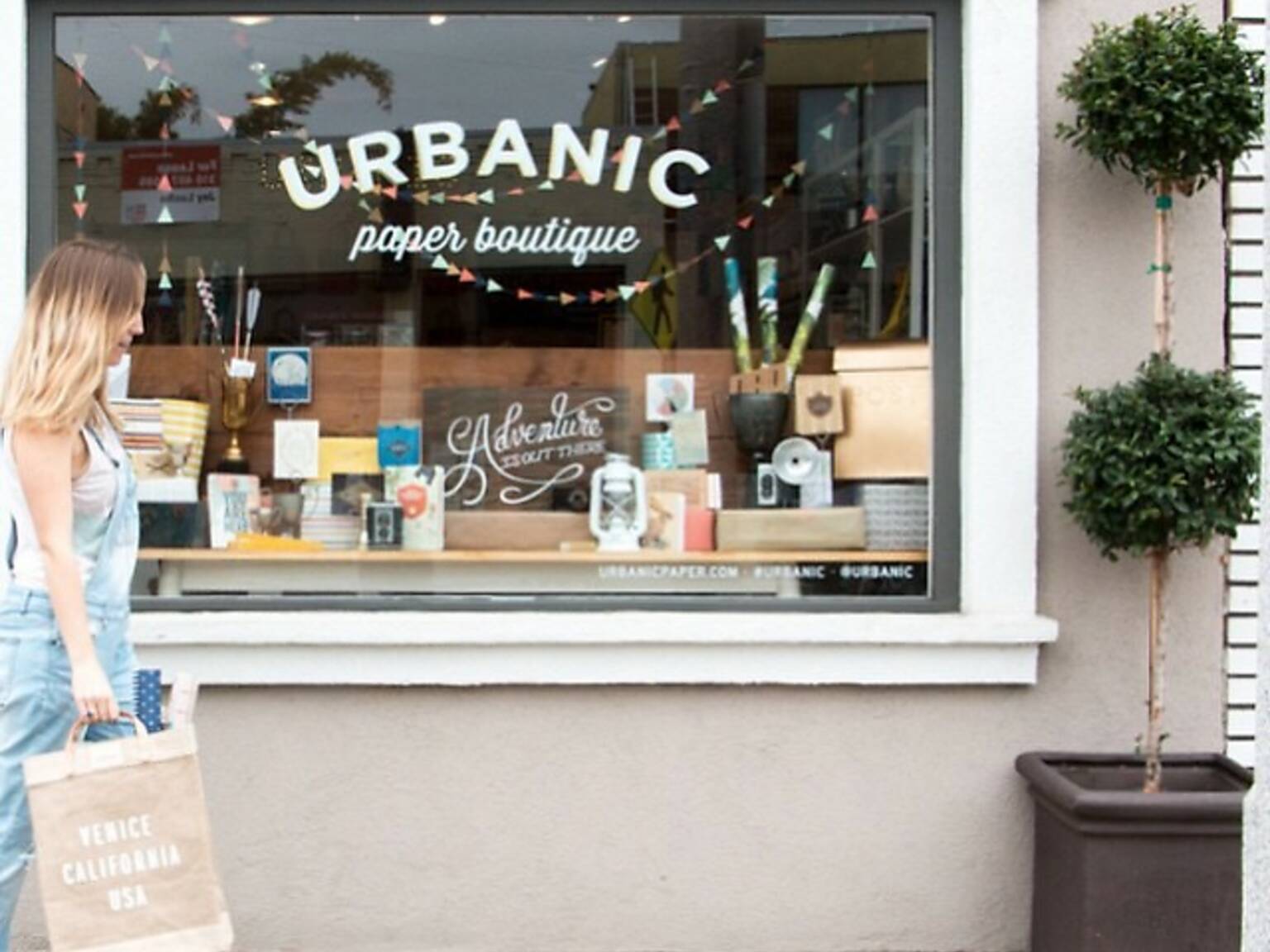 Best stationery stores and card shops in Los Angeles