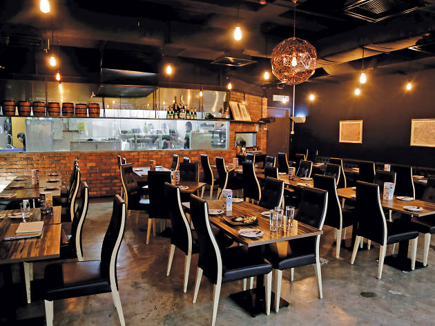 Black Market St Mary Place | Restaurants in Bukit Bintang, Kuala Lumpur