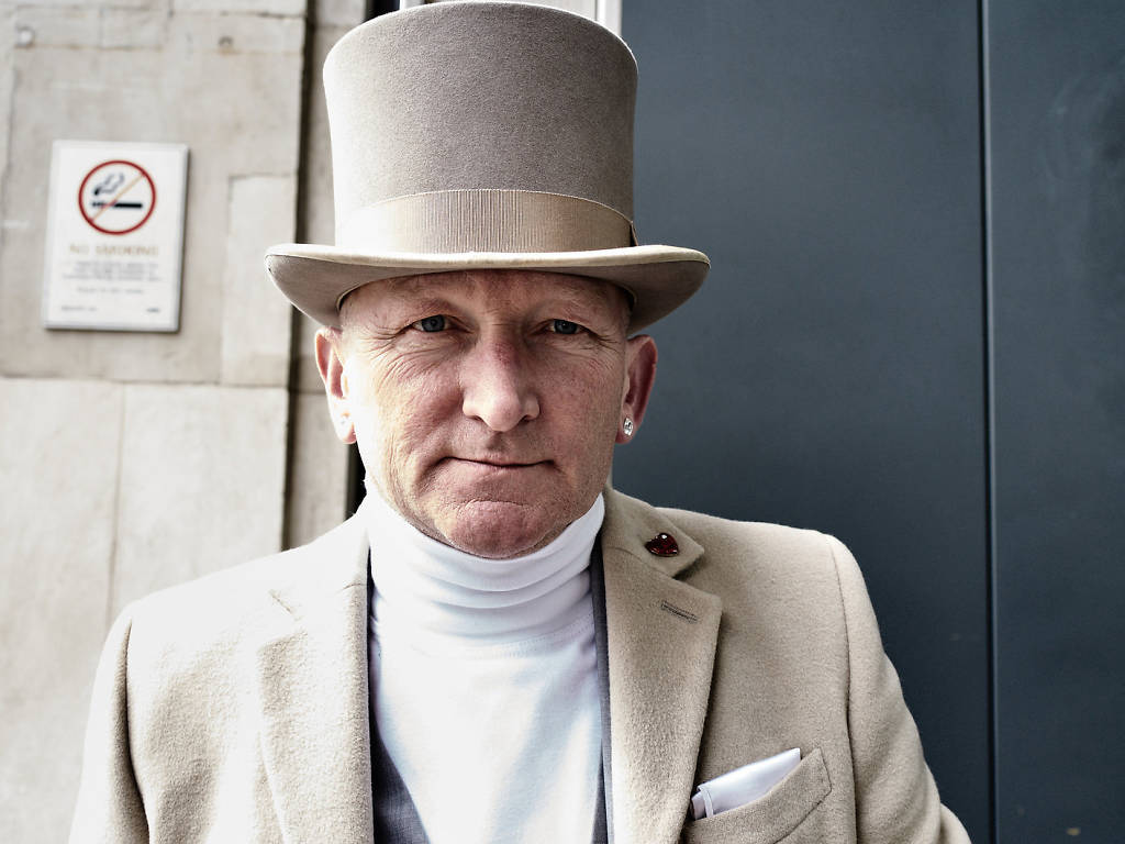 25 fabulous photos of Londoners by Max Gor