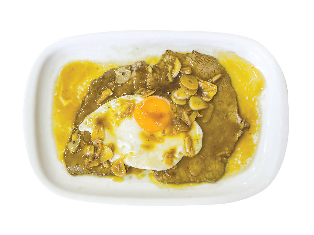Molho, bife, batatas e ovo: prove os melhores bitoques em Lisboa