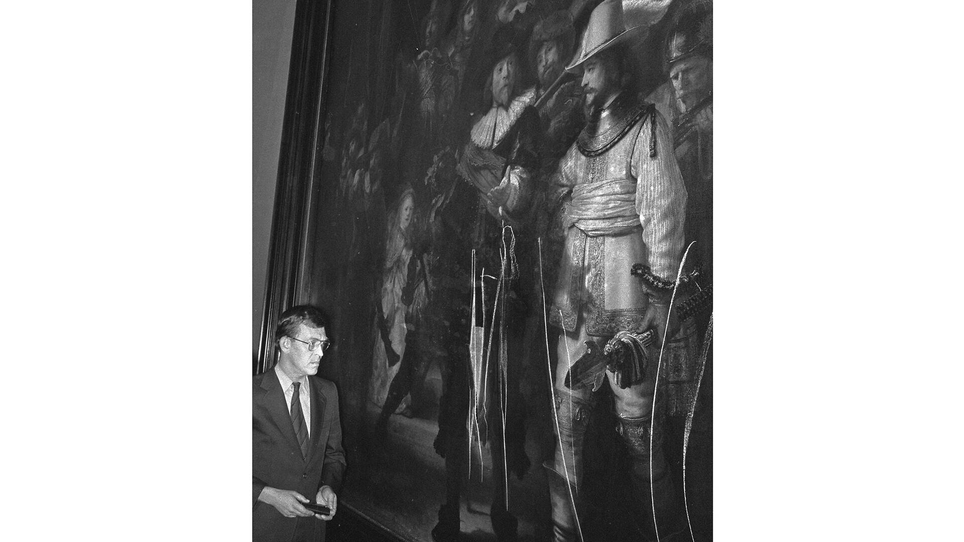 10 Most Infamous Acts of Art Vandalism Of All Time