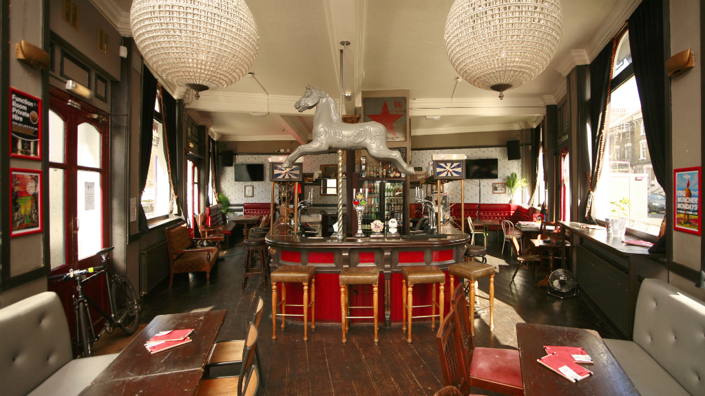 Star by Hackney Downs | Bars and pubs in Hackney, London