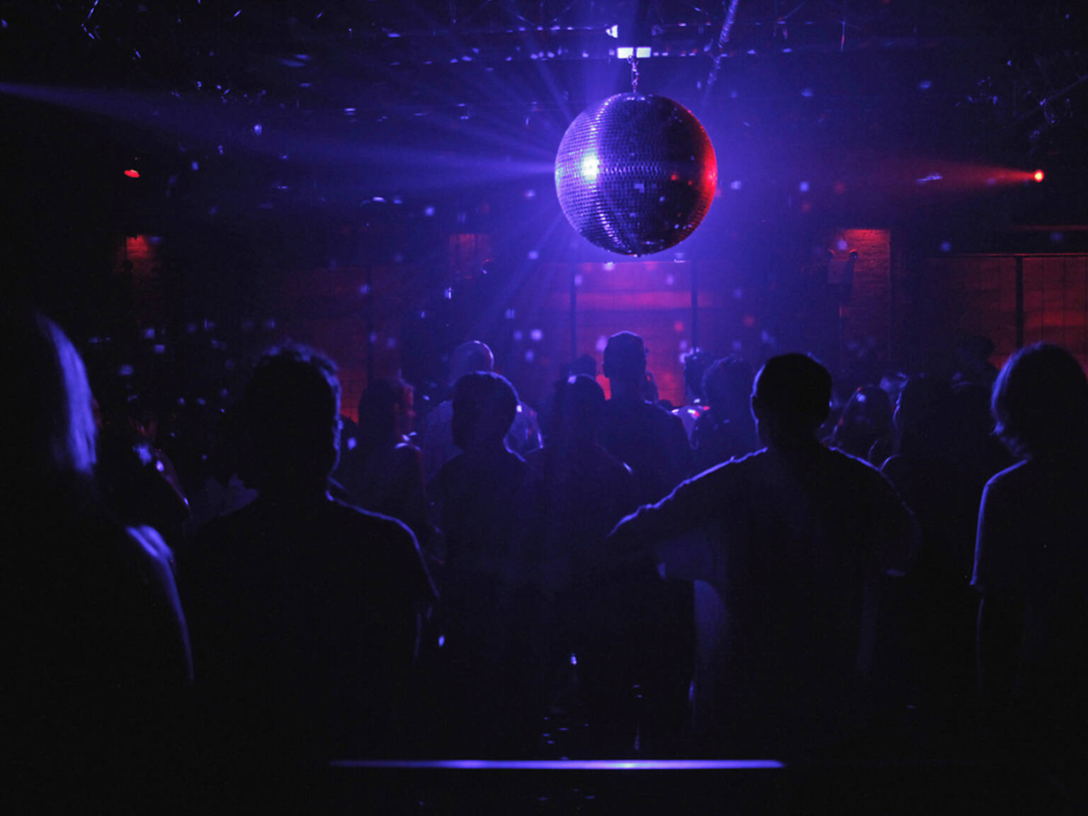 Best parties in NYC this fall including world-renowned DJs
