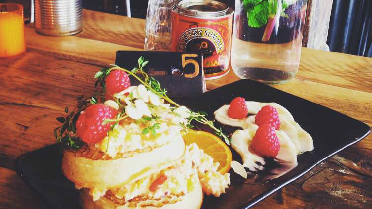 Batch & Co | Restaurants in Streatham, London