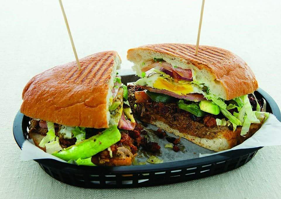 El Carrito | Restaurants in West Ridge, Chicago