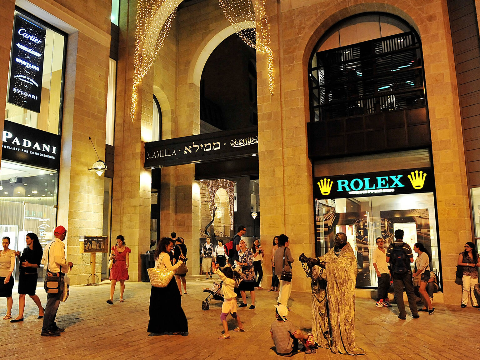The best malls in Israel - the places to shop 'til you drop