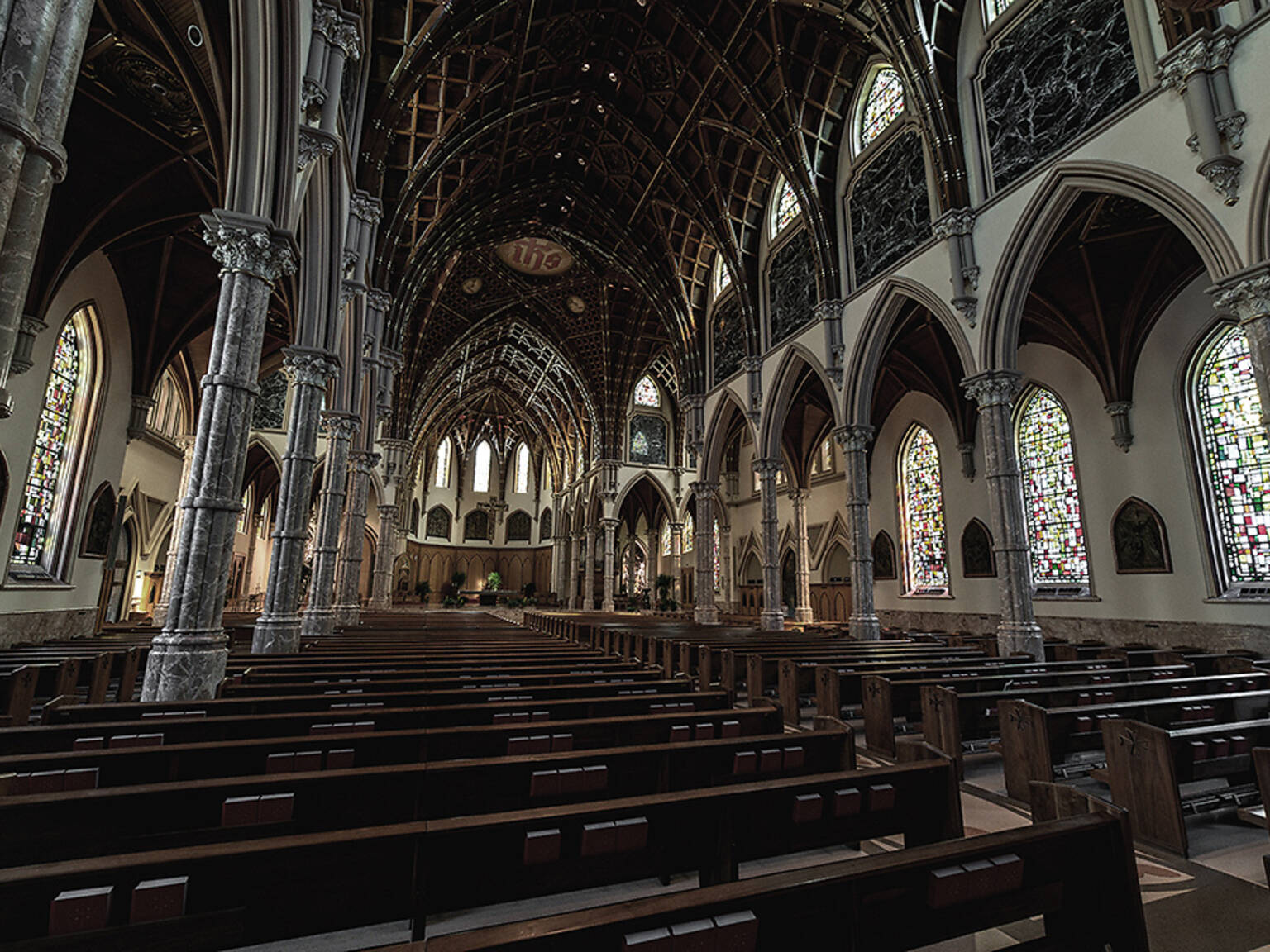 Haunted Places in Chicago: 26 Spooky Spots to Visit