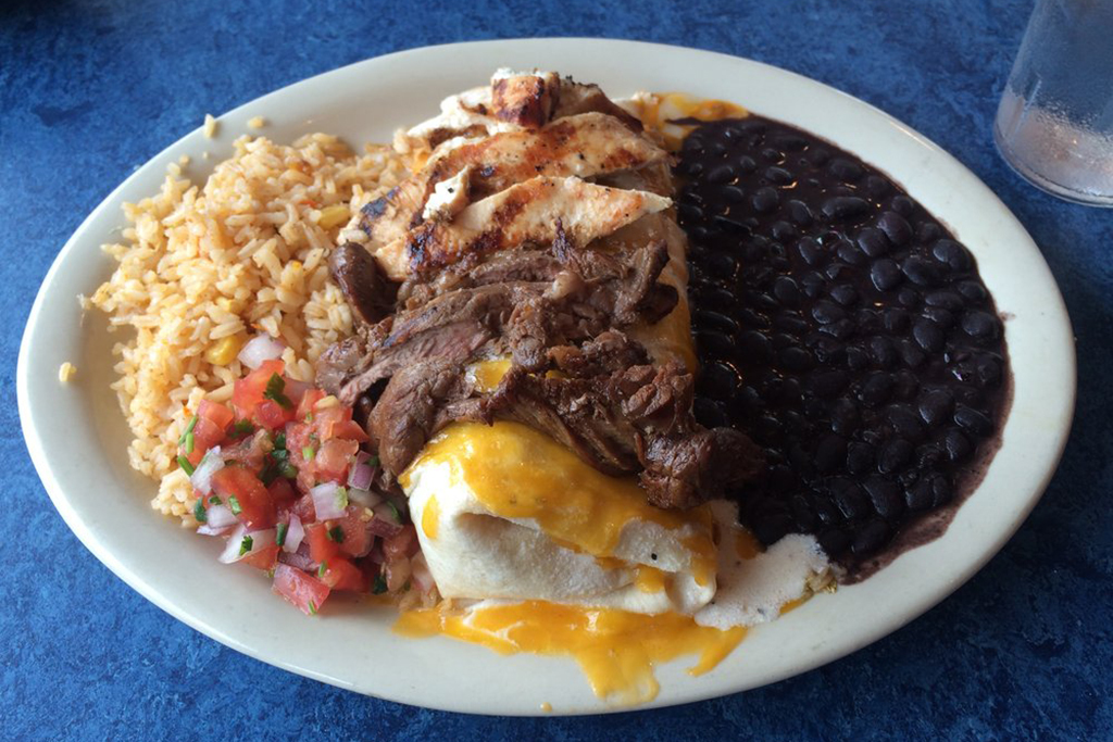 Tortilla Coast | Restaurants in Capitol Hill, Washington DC