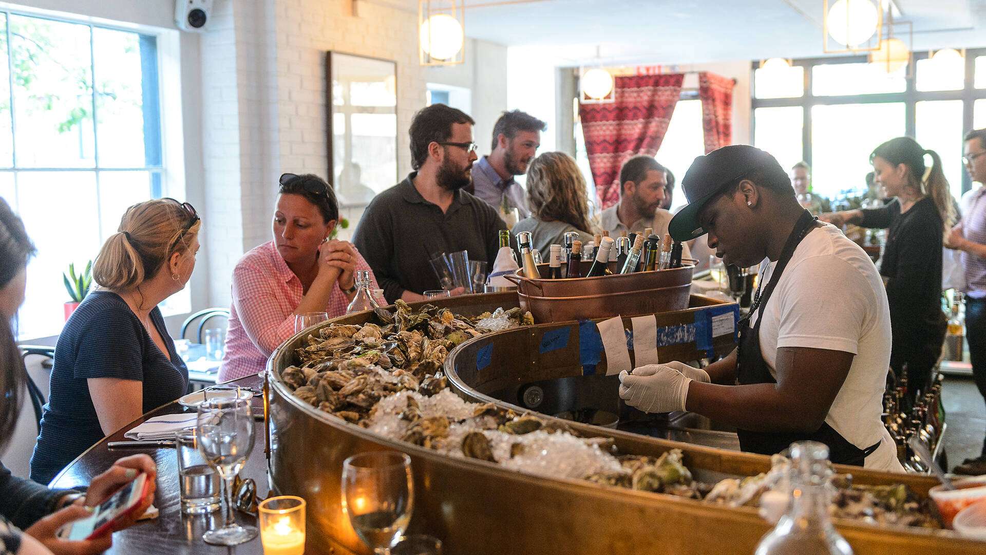 Best Oyster Happy Hours in NYC for Stellar Shellfish