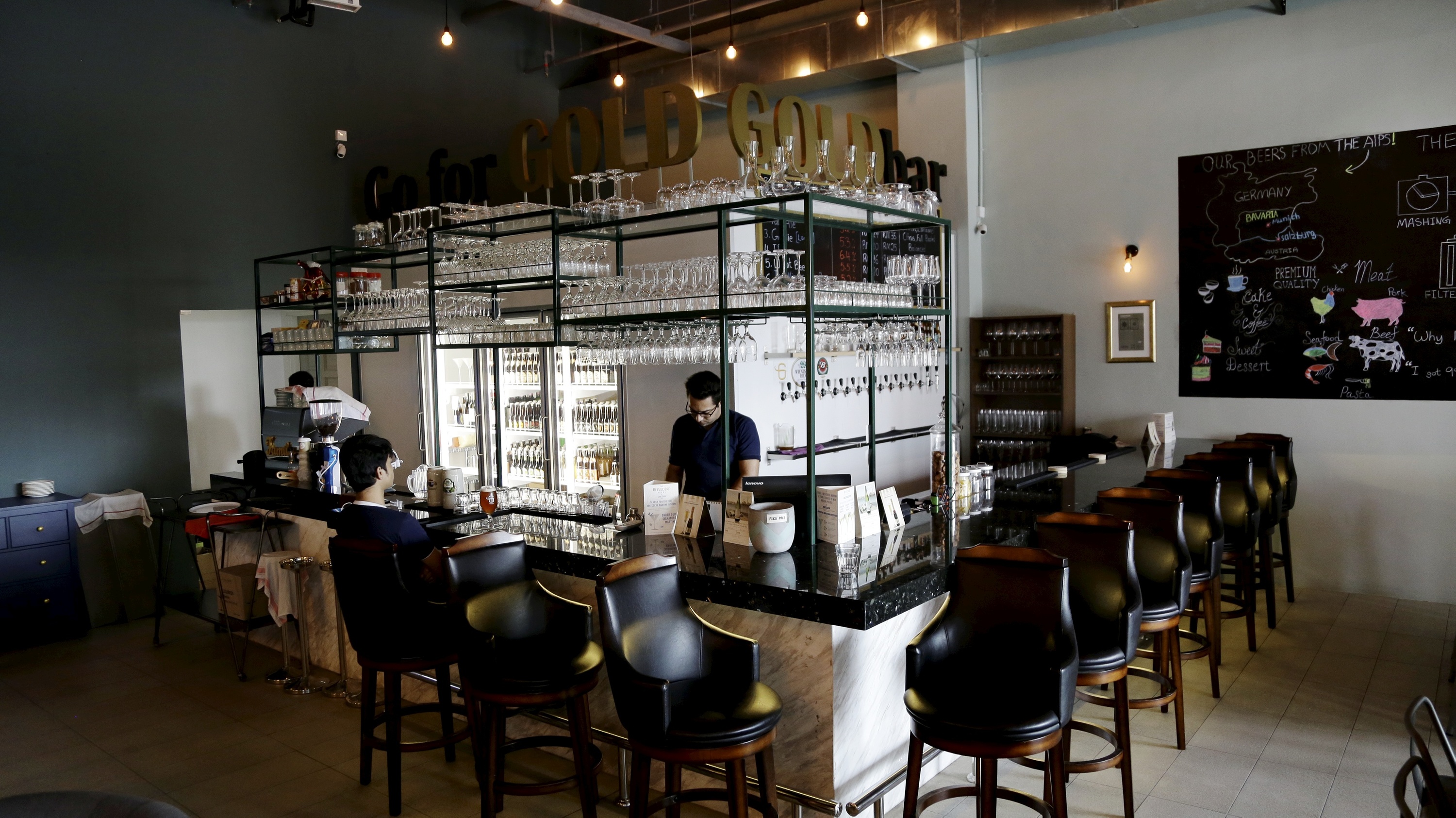 Gold Bar | Bars and pubs in Petaling Jaya, Kuala Lumpur