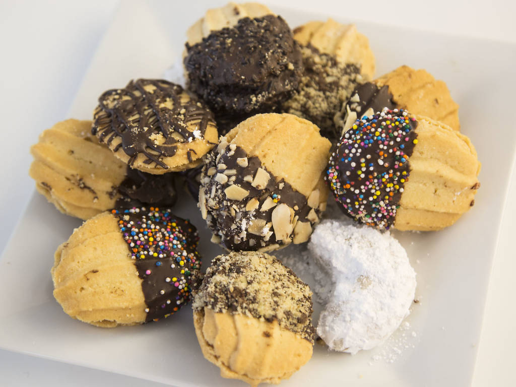 A guide to the best dessert delivery in Chicago