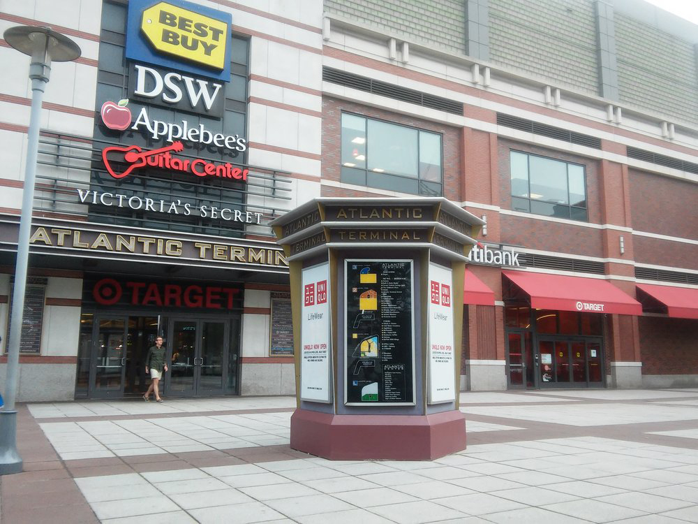 Every shopping mall near NYC for bargains and entertainment