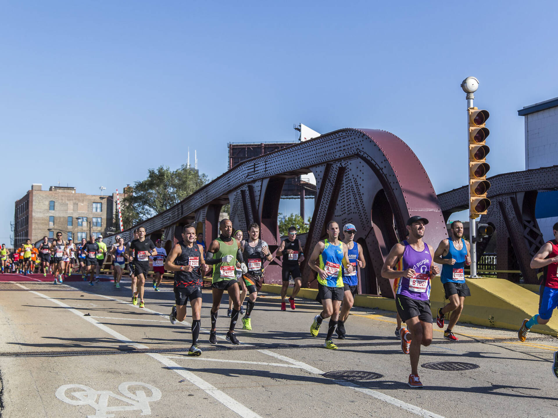 Everything You Need to Know About the 2018 Chicago Marathon