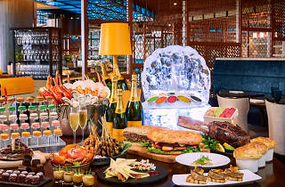 Edge | Restaurants in City Hall, Singapore