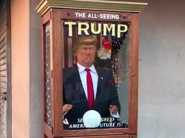 Prognosticating Trump Zoltar machine pops in Brooklyn