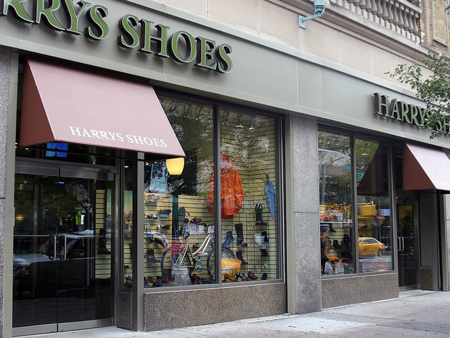 Best big and tall stores in NYC for men's clothing and footwear