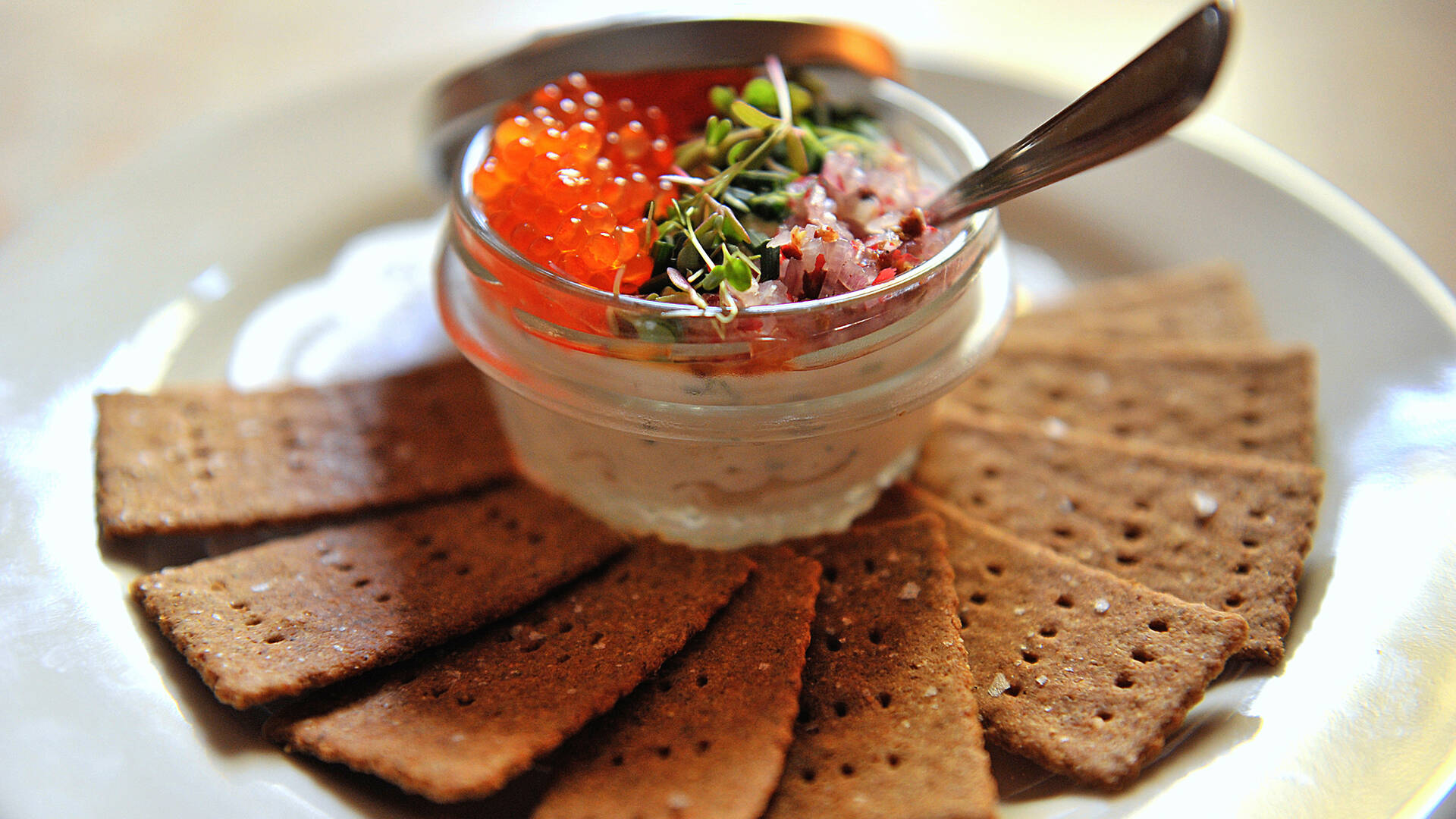 Where to find the best bar food in New York City