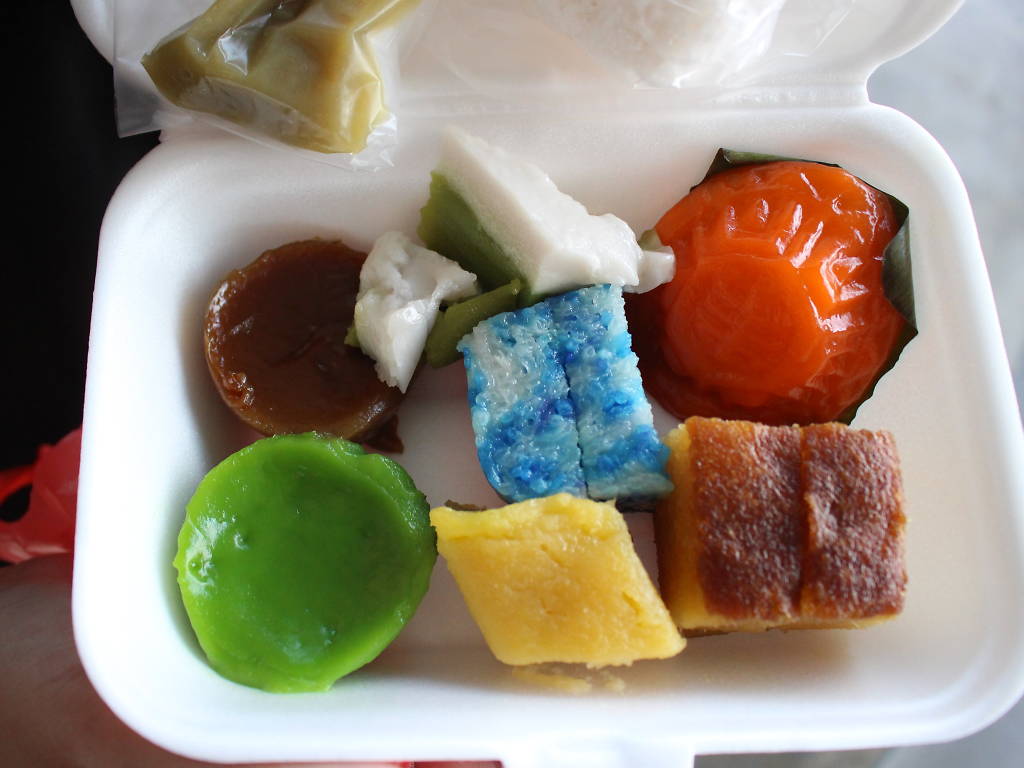Guide to kuih