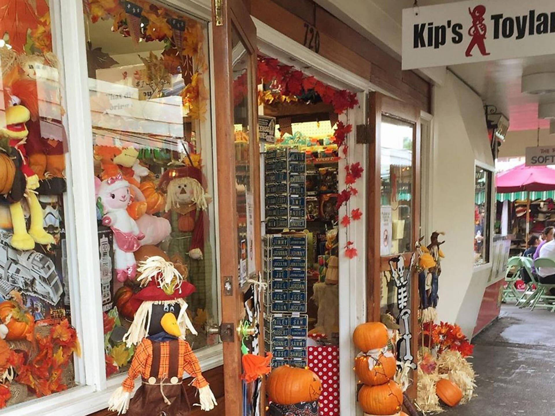 Best toy store options in L.A. to delight little ones