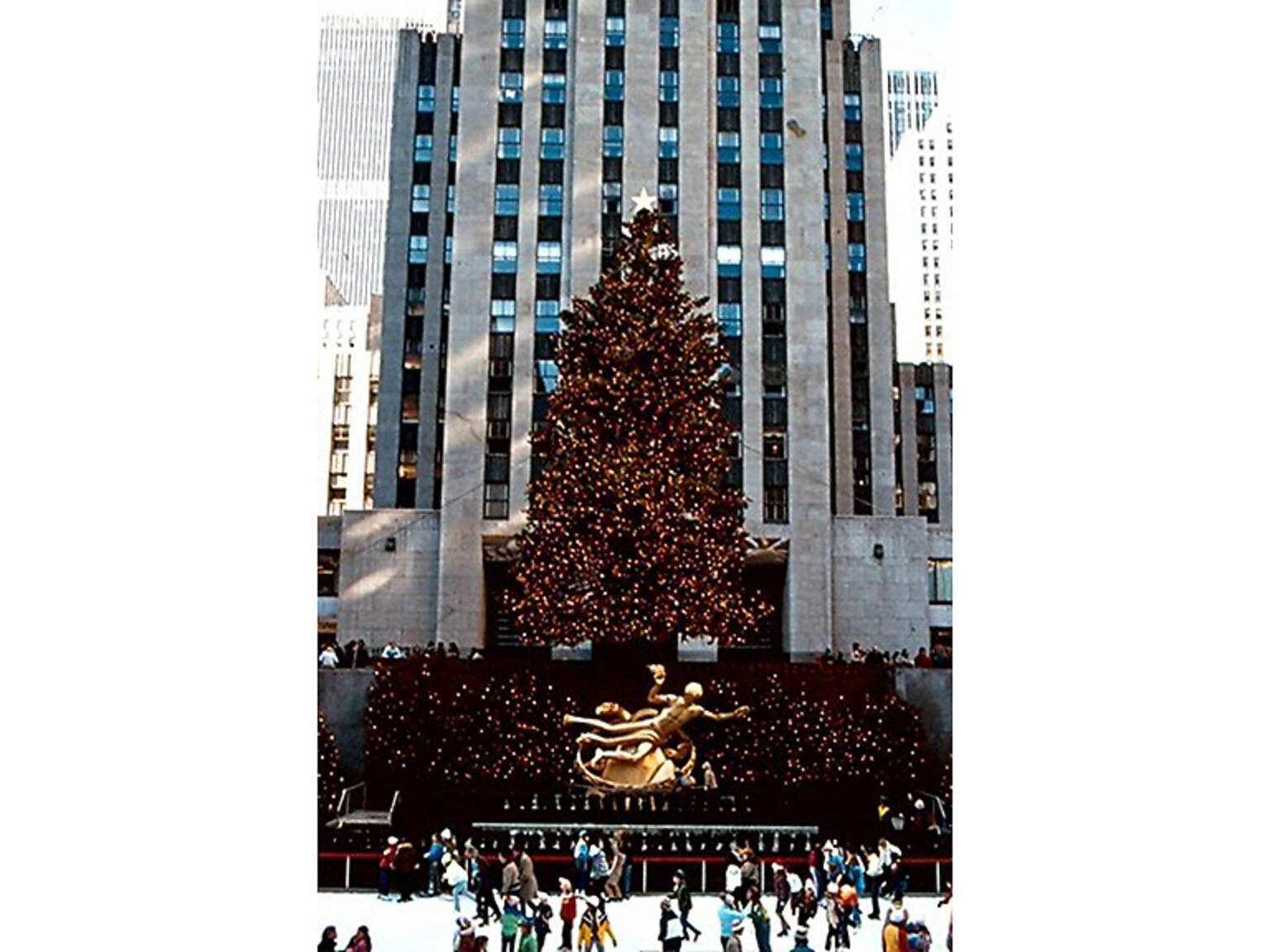 Photos of the Rockefeller Center Christmas Tree through the years