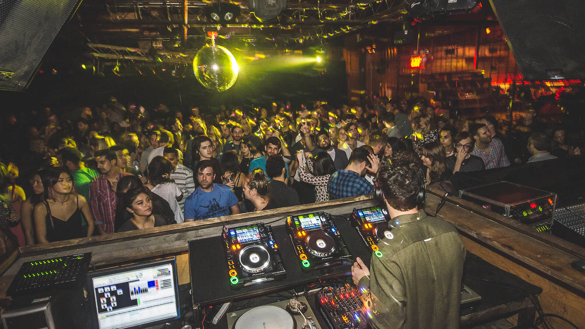 Best Places to Dance in NYC That Aren't Douchey Nightclubs